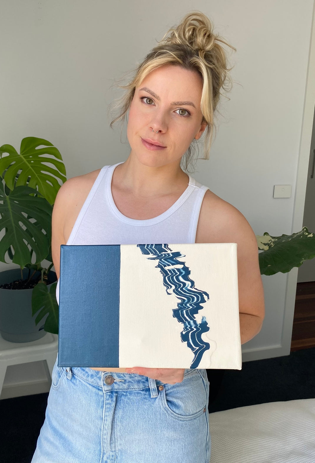 Meet the Artist – Underworld Girls
